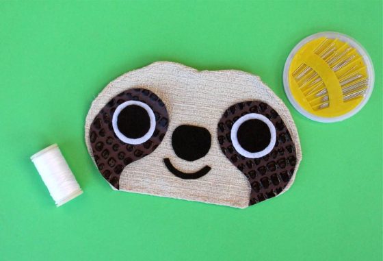Make your own DIY sloth hoody with added claws. Get crafty • Happythought
