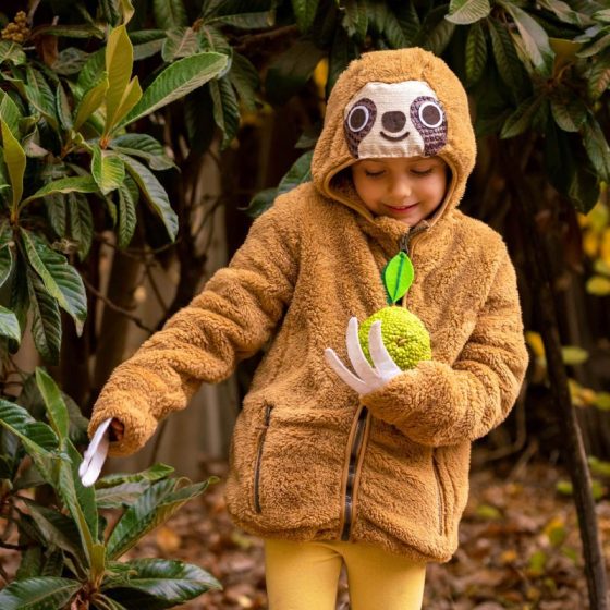 Make your own DIY sloth hoody with added claws. Get crafty • Happythought